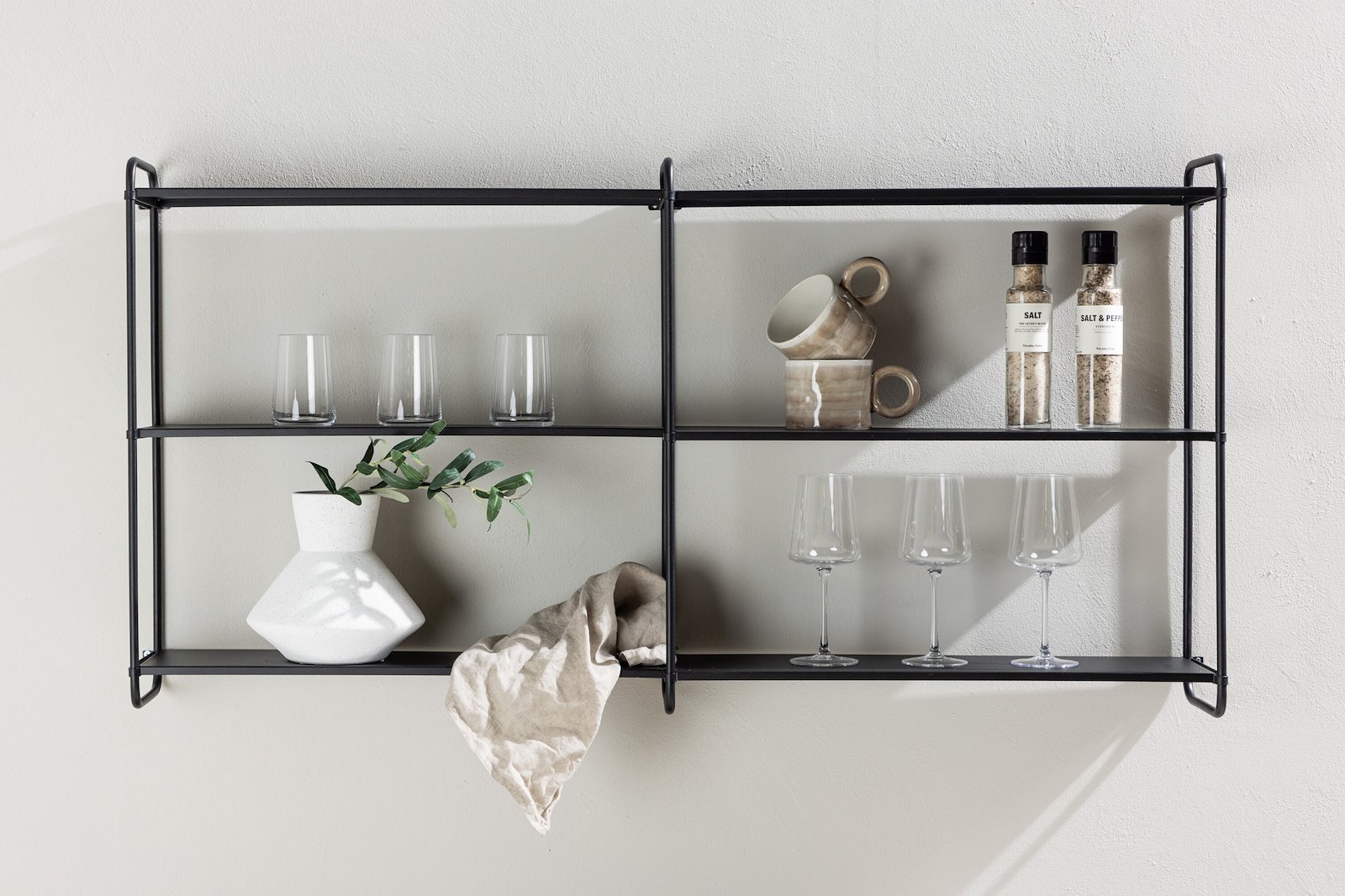 Lyon vegghylle - Hyller - Praktiske hyllesystemer hos Skeidar