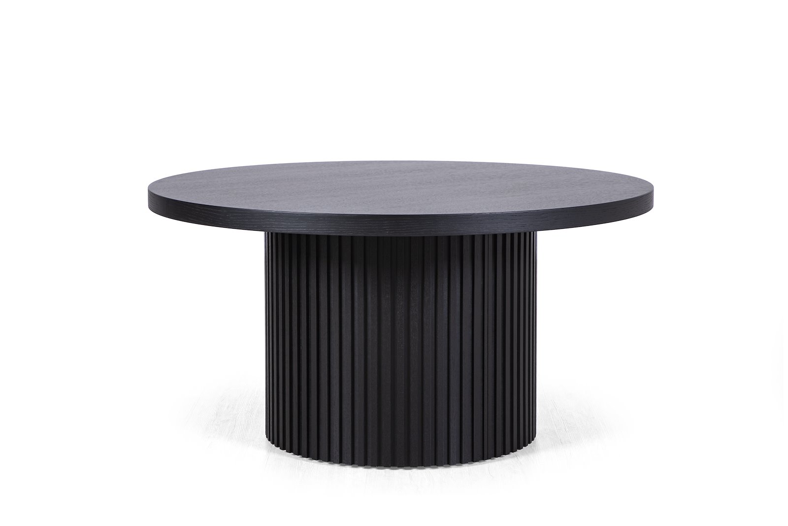 Visby rundt sofabord - Sofabord - Stuebord i stilrent design hos Skeidar