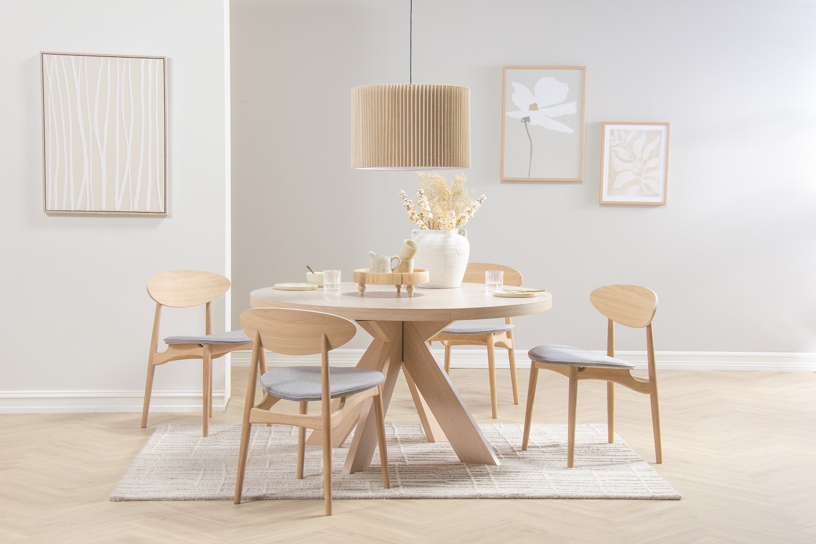 Guest spisebord - Spisebord til hverdag og fest - Skeidar