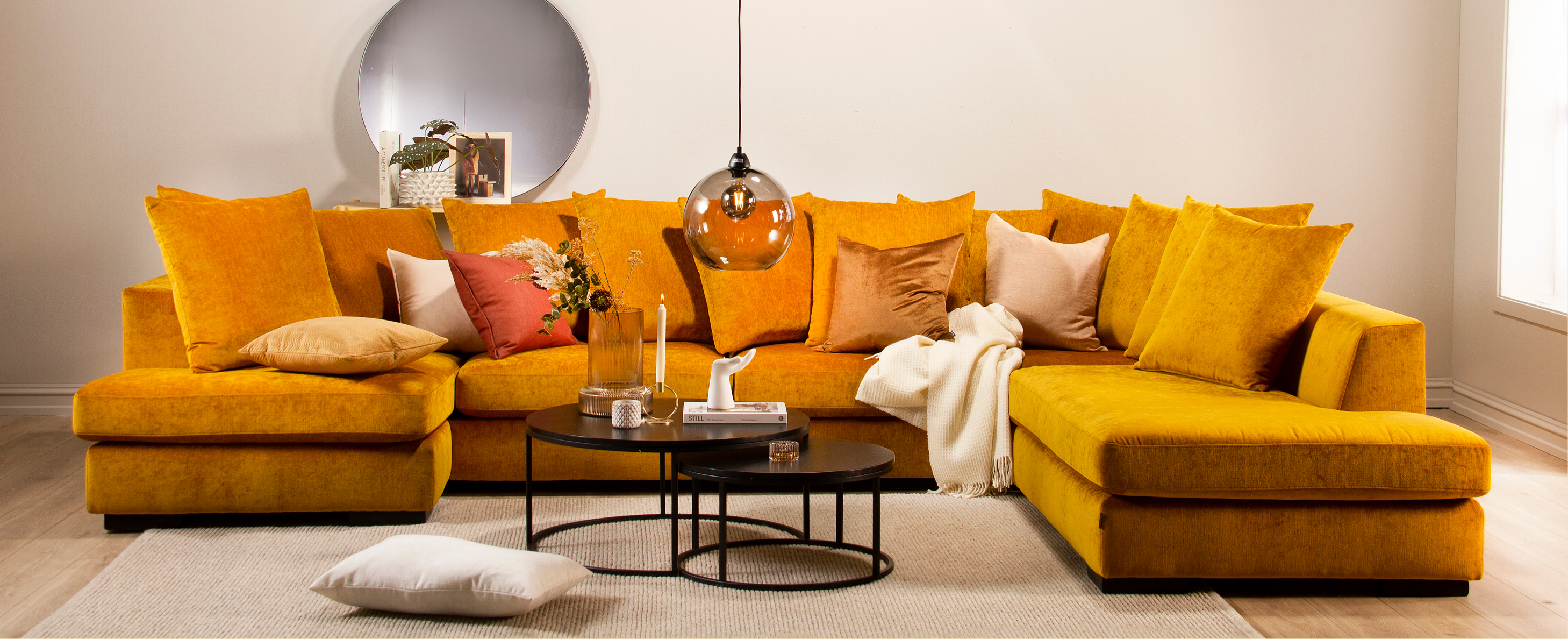 4 fargerike sofaer vi elsker - Skeidar